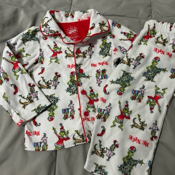Dr. Seuss | Pajamas | The Grinch Infant Pjs | Poshmark